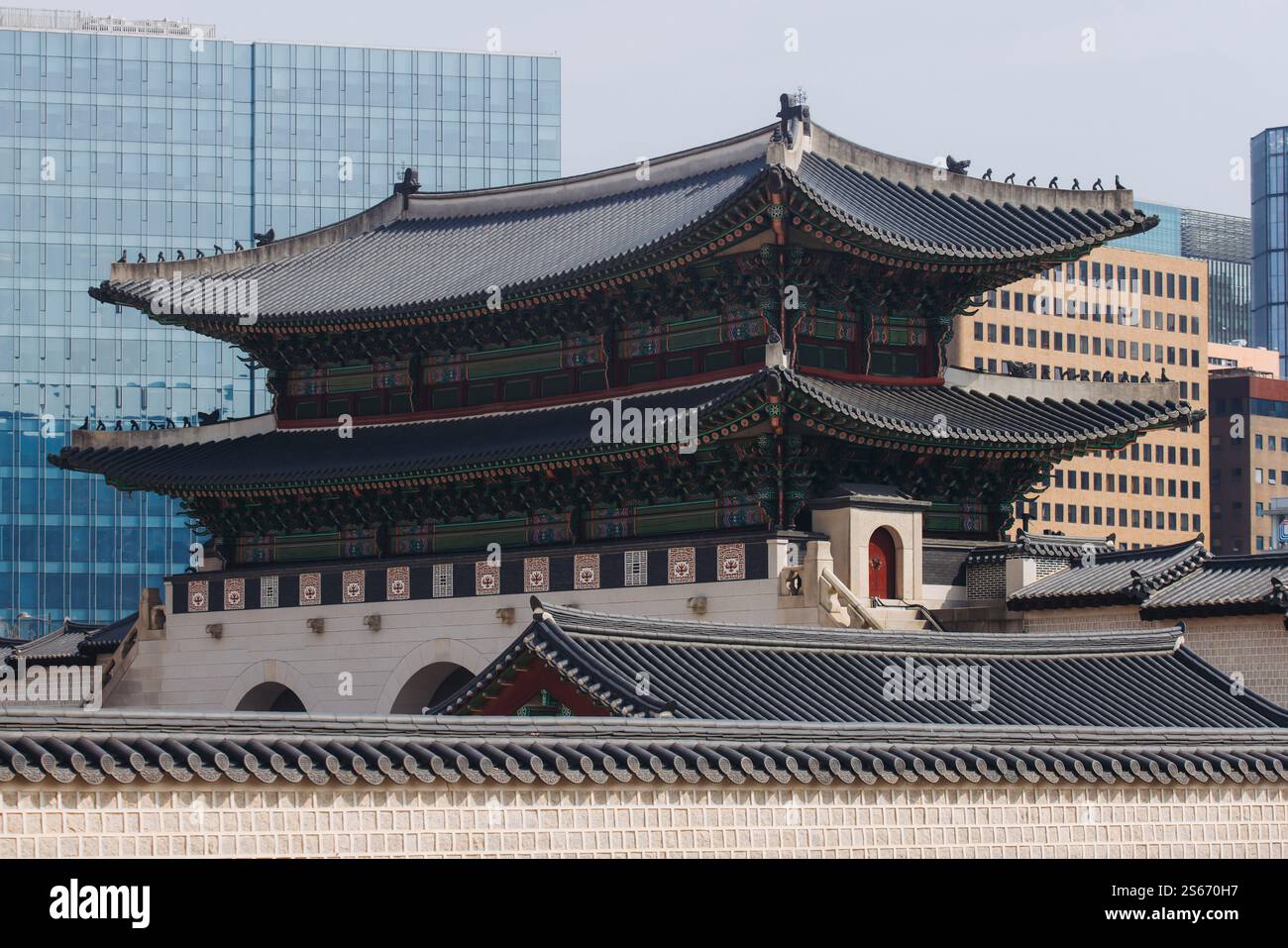 Gyeongbokgung Palace, Seoul, Jongno District, South Korea, in a spring ...