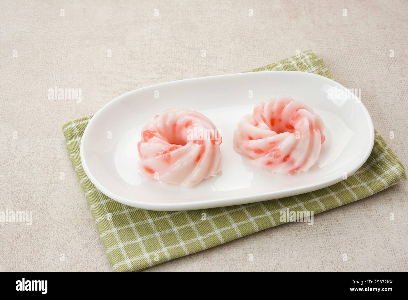 Kue Jentik Manis, Indonesian traditional snack made from hunkwe flour ...