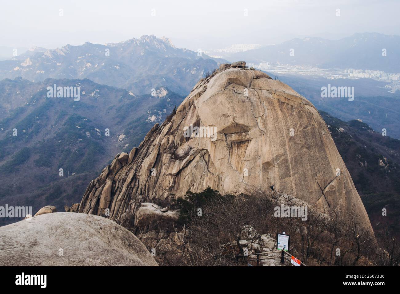 Bukhansan National Park, Seoul, Gyeonggi-do, South Korea, spring ...