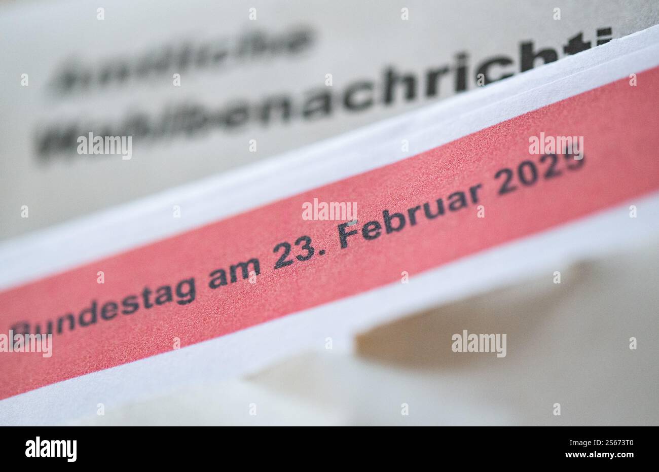 Stuttgart, Germany. 16th Jan, 2025. An open official polling card for ...