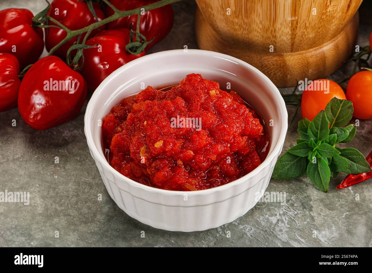 Fresh tomato puree pasta sauce in the sauce Stock Photo - Alamy