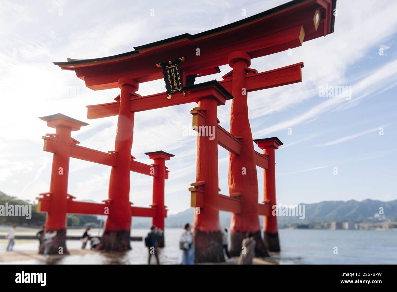 Itsukushima Shrine landscape view, Grand Torii floating gate, Japan ...
