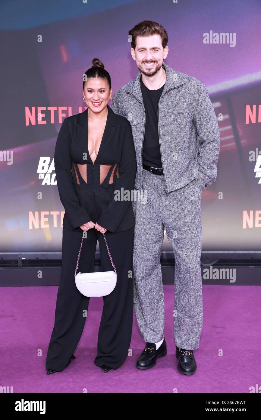 15.01.2025 Stephanie Brungs, Christian Wackert, schreibt Autogramme für ...