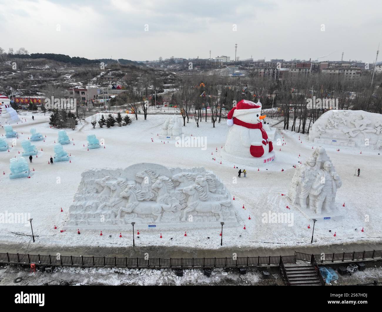 An ice and snow world opens in Fushun City, northeast China's Liaoning ...