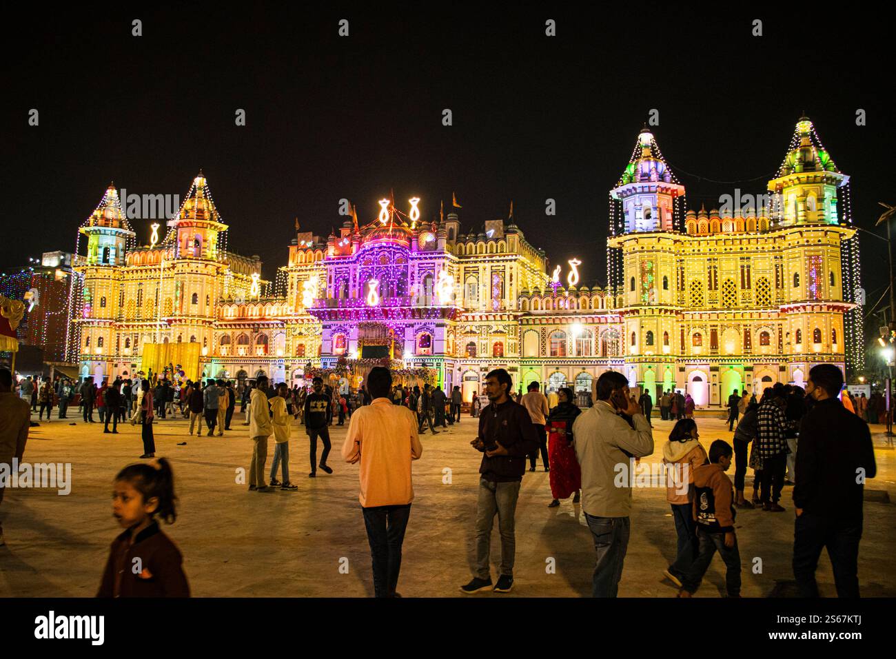 Janaki Mandir shimmering in vibrant lights for Bibaha Panchami ...