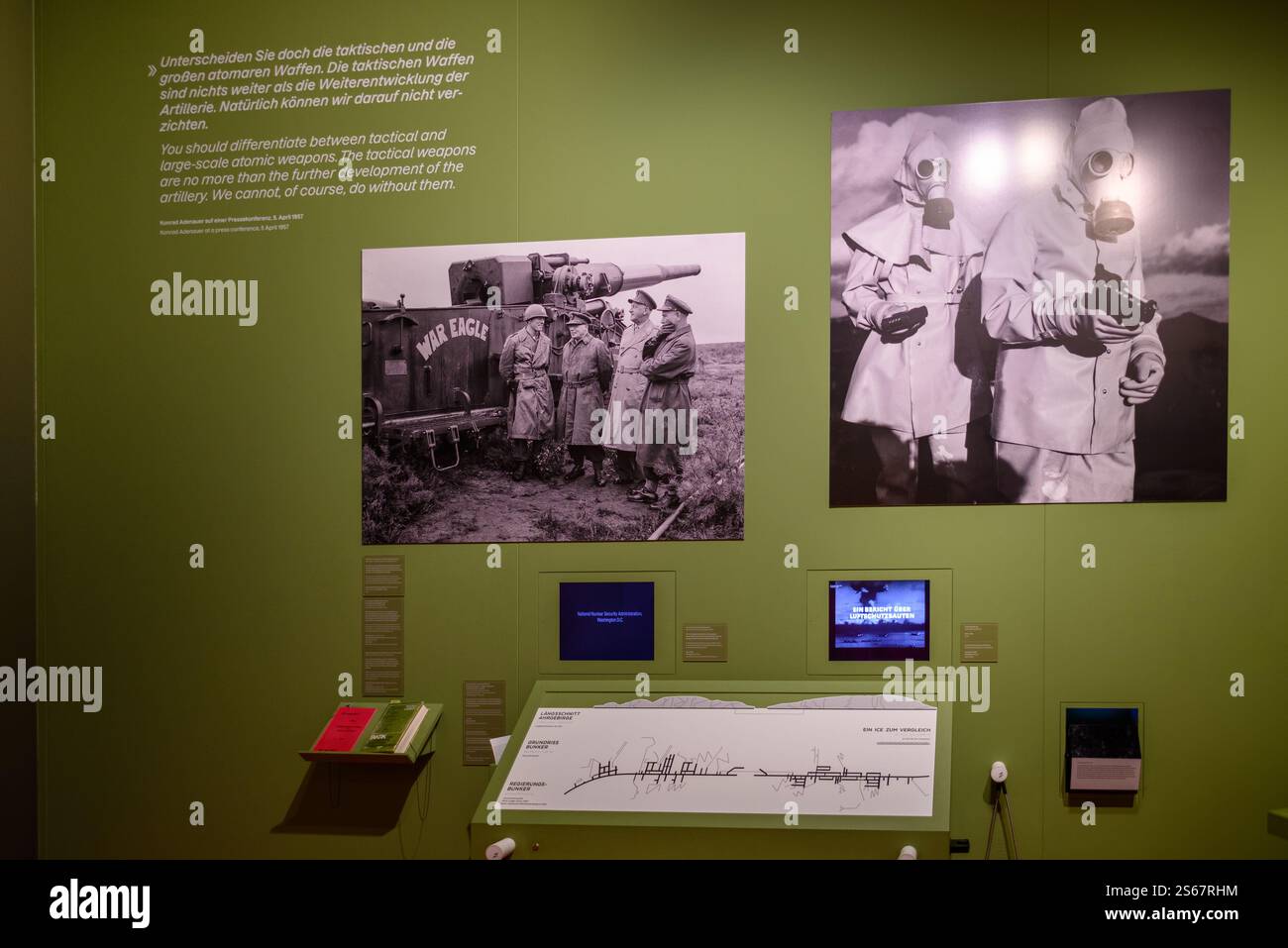 Pei building of the German Historical Museum with temporary exhibitions ...
