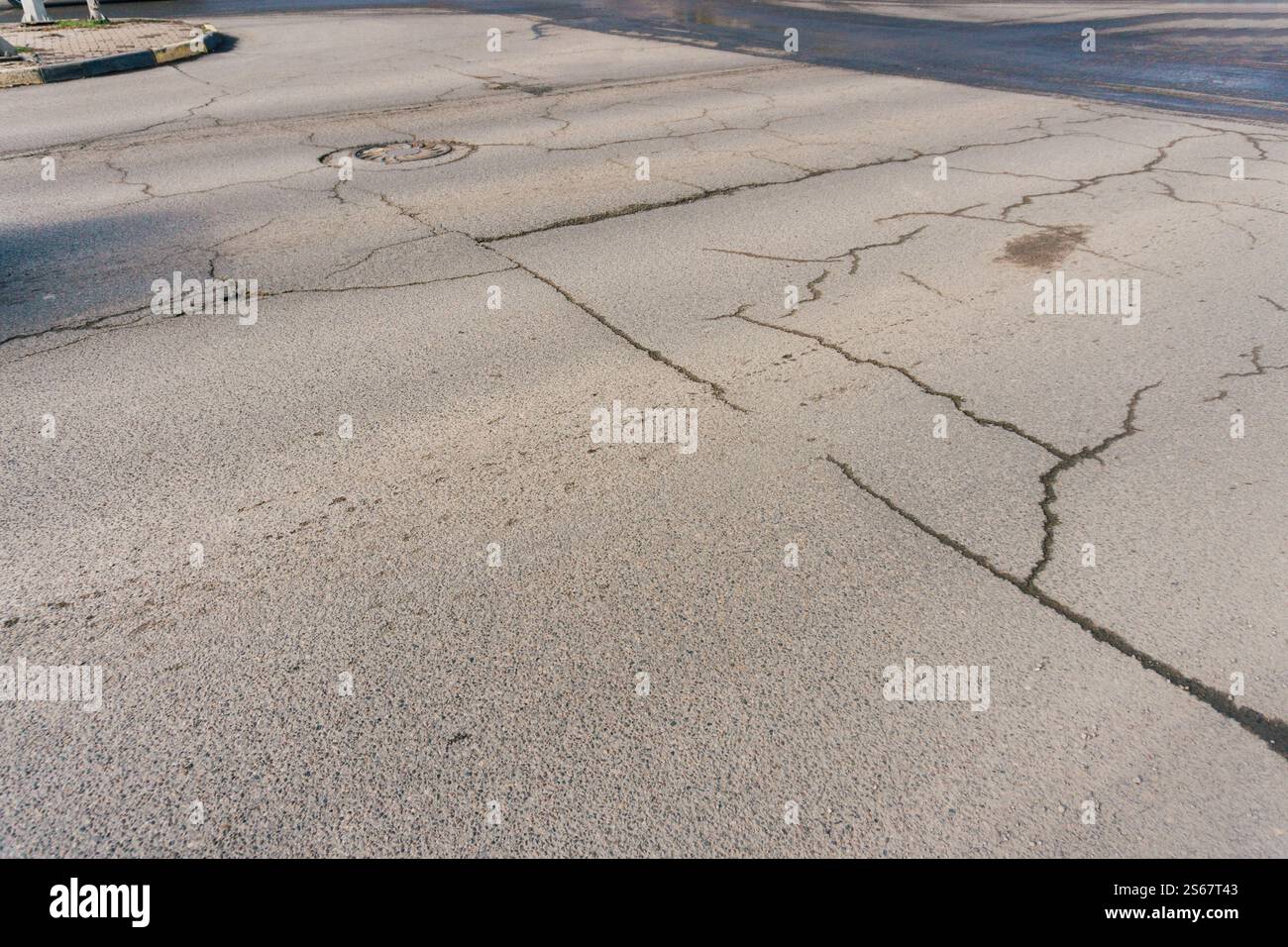 problem with roads in kazakhstan. crack in asphalt in shymkent ...