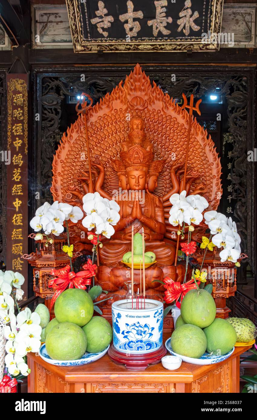 Altar inside the Vinh Trang Temple, My Tho, Mekong Delta, Vietnam Stock ...