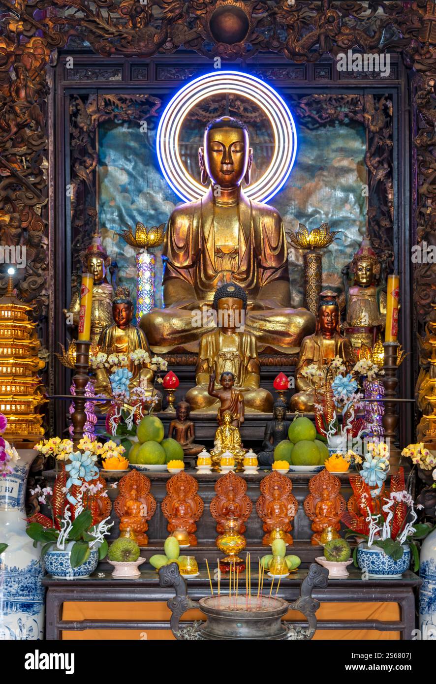 Altar inside the Vinh Trang Temple, My Tho, Mekong Delta, Vietnam Stock ...