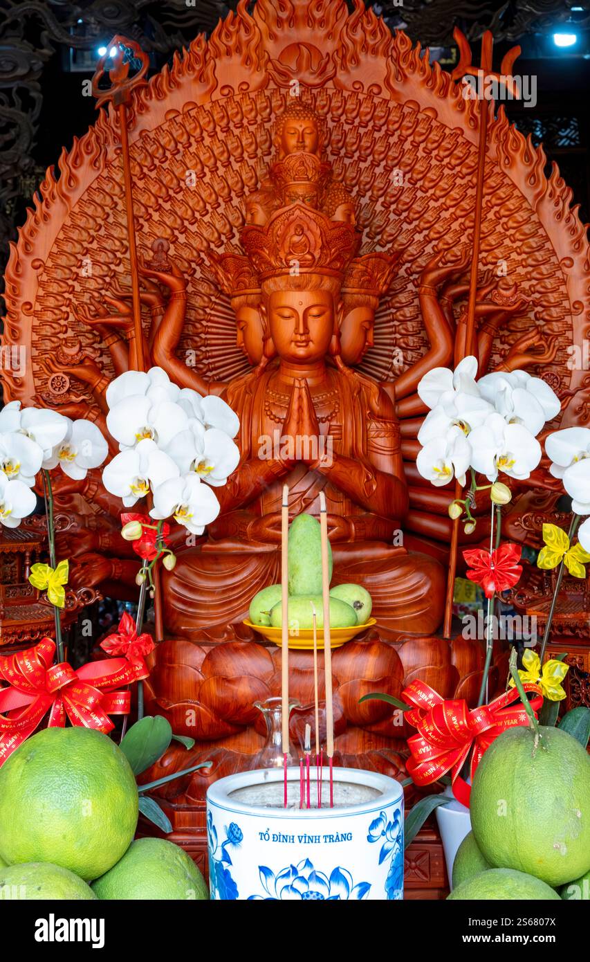 Altar inside the Vinh Trang Temple, My Tho, Mekong Delta, Vietnam Stock ...
