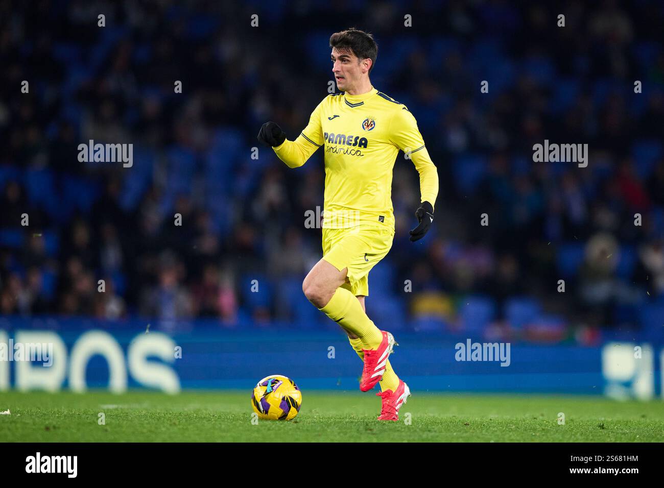 Gerard Moreno of Villarreal CF with the ball during the LaLiga EA ...
