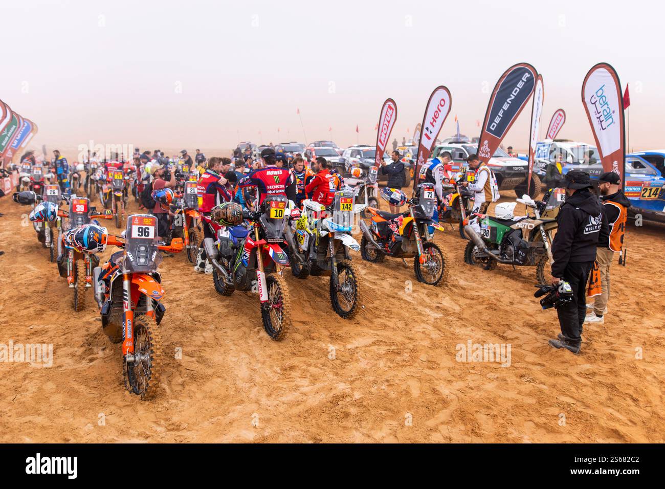 Subaytah, Arabie Saoudite. 16th Jan, 2025. Ambiance, during the Stage 11 of the Dakar 2025 on ...