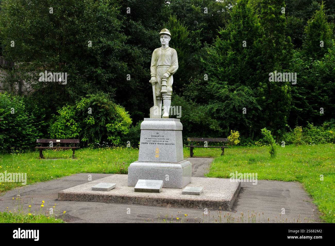 Cwm miners memorial, commemorating miners lost in the 1927 Marine Colliery mining explosion, in ...