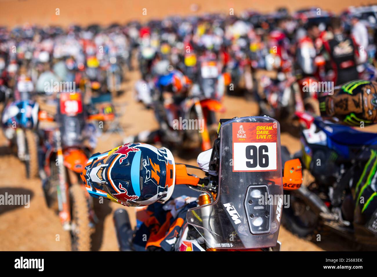 Subaytah, Arabie Saoudite. 16th Jan, 2025. 96 EBSTER Tobias (aut), KTM, Bas World KTM Racing ...