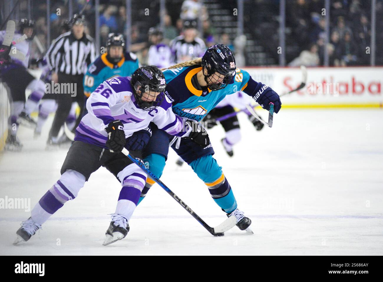 Newark, USA. 15th Jan, 2025. New York's Allyson Simpson (20) and ...