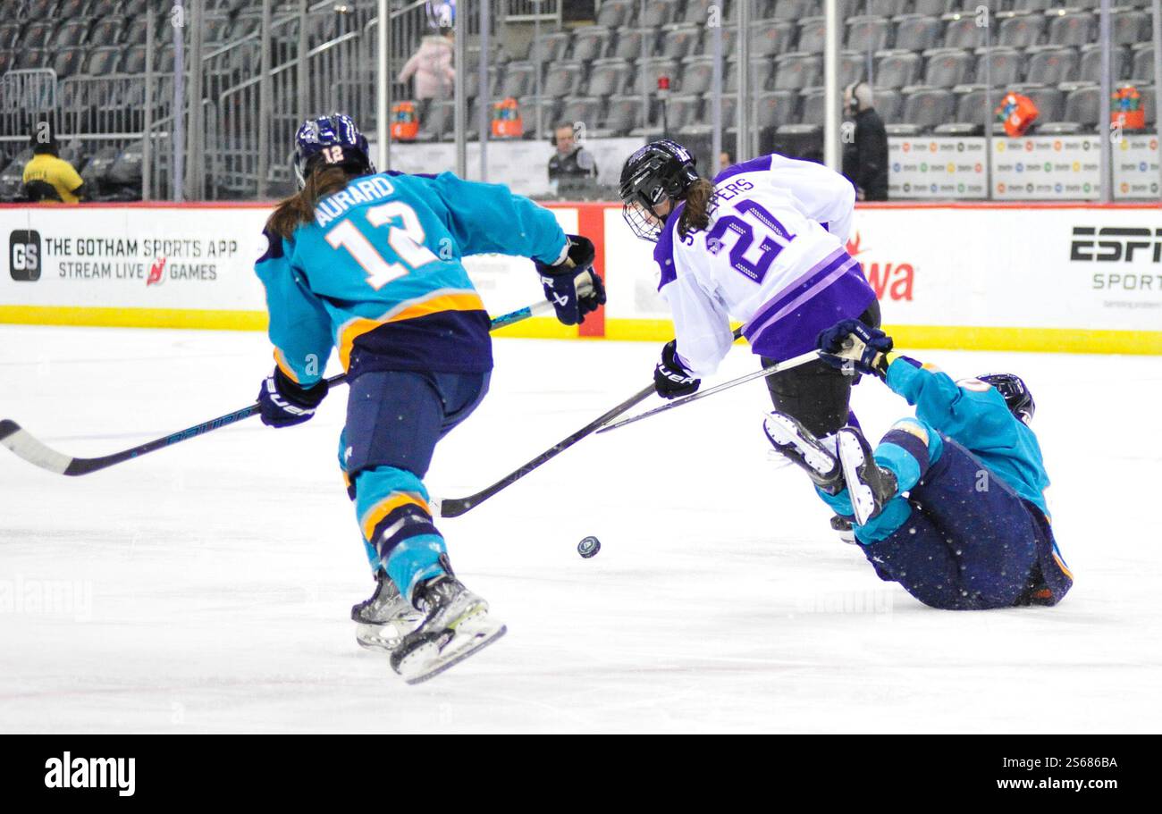 Newark, USA. 15th Jan, 2025. New York's Chloe Aurard (12) and Minnesota ...
