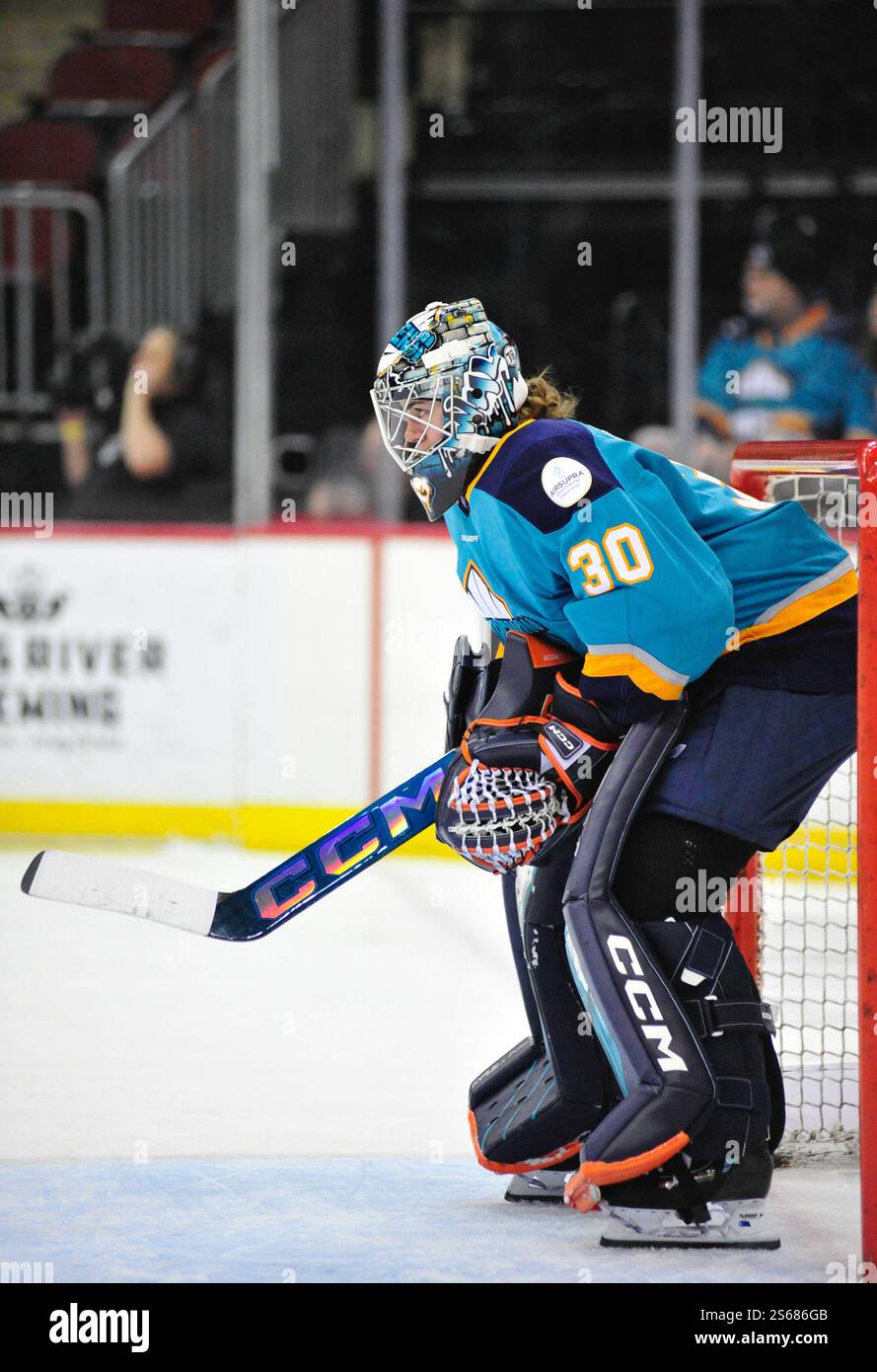 Newark, USA. 15th Jan, 2025. New York goalie Corinne Schroeder (30 ...