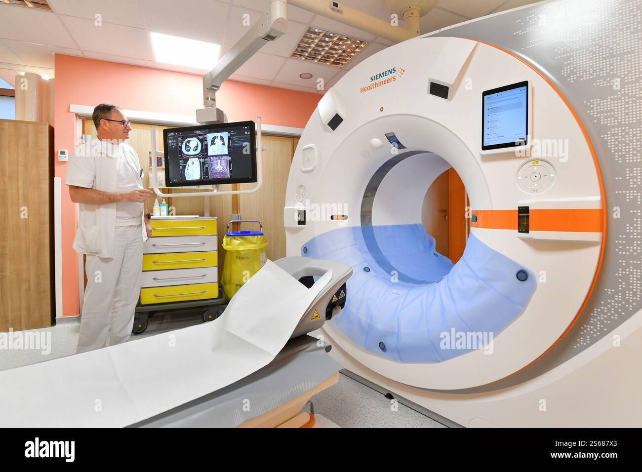 University Hospital Plzen has put into operation three photon-counting ...
