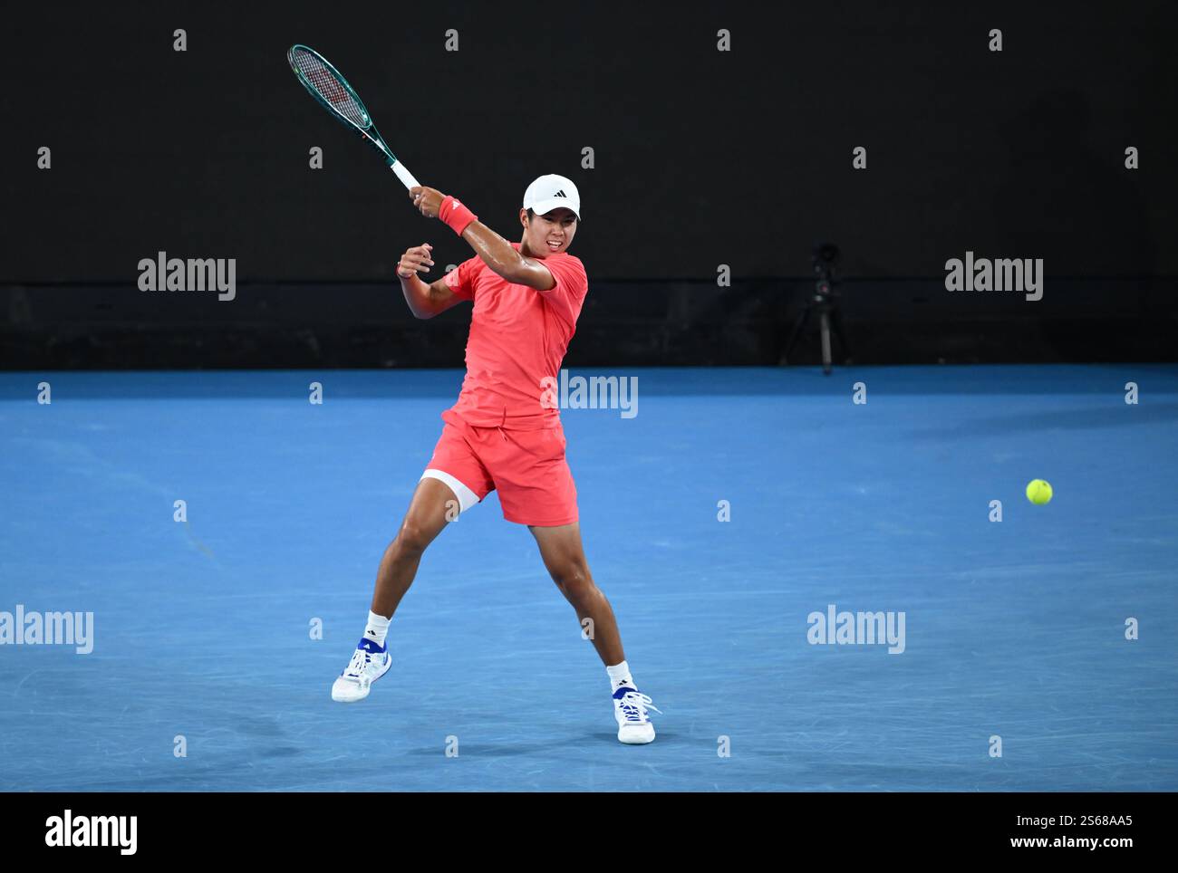 Melbourne, Australia. 16th Jan, 2025. Learner Tien of USA in action ...