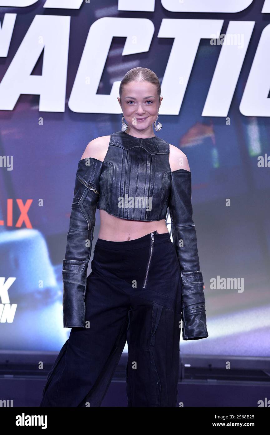 Anna Engelschall bei der Premiere BACK IN ACTION Special Screening in ...