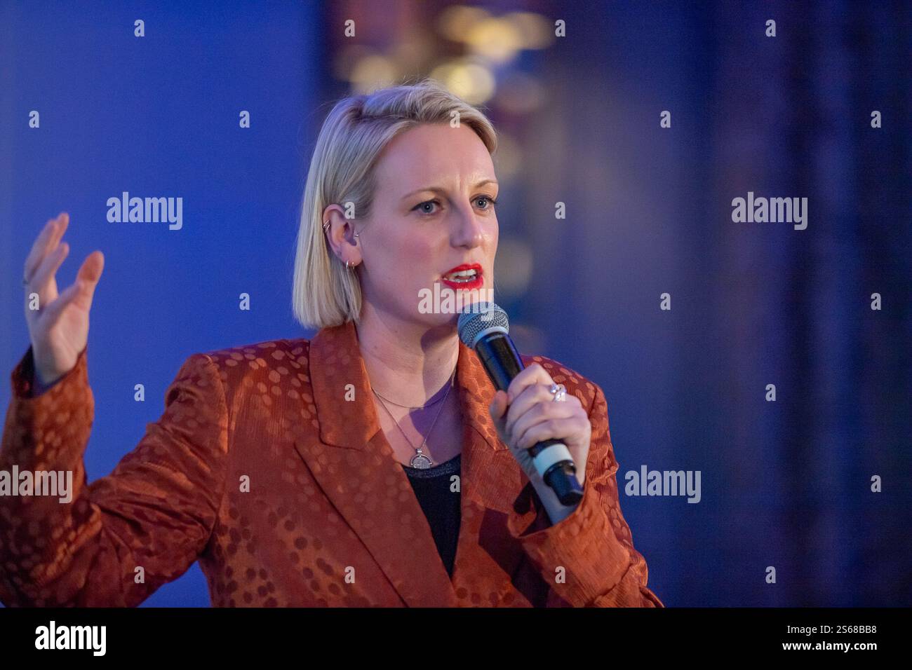 FILE PICS. 16th January, 2025. It has been announced that Steph ...