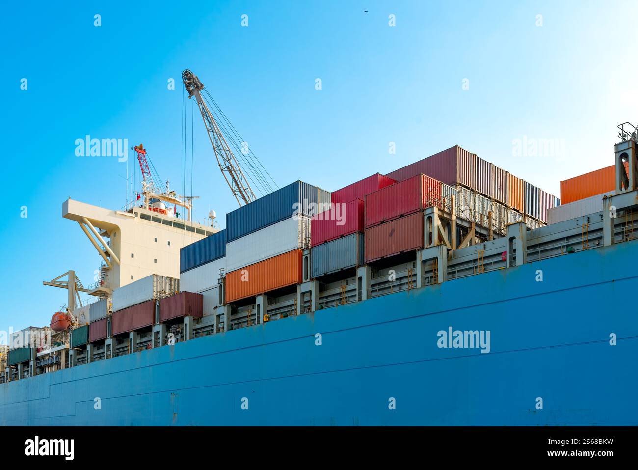 Shipping container terminal closeup hi-res stock photography and images ...