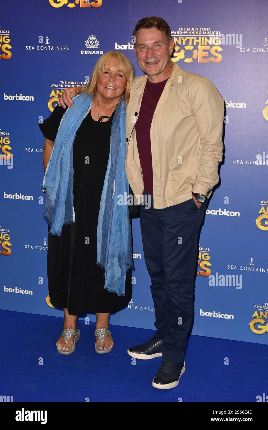 Linda Robson and Richard Arnold attends the 'Anything Goes' Press Night ...