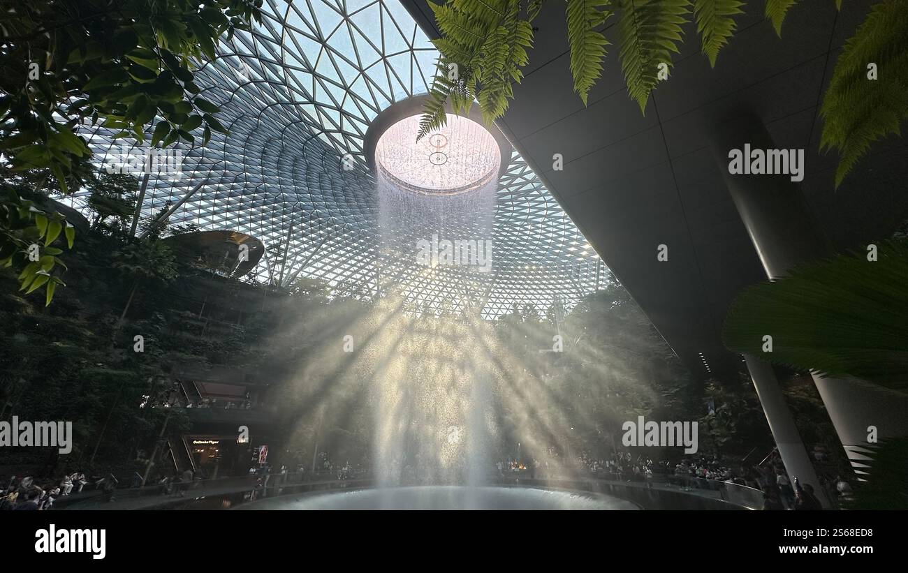 The iconic Jewel waterfall at Changi Airport in Singapore is for many ...