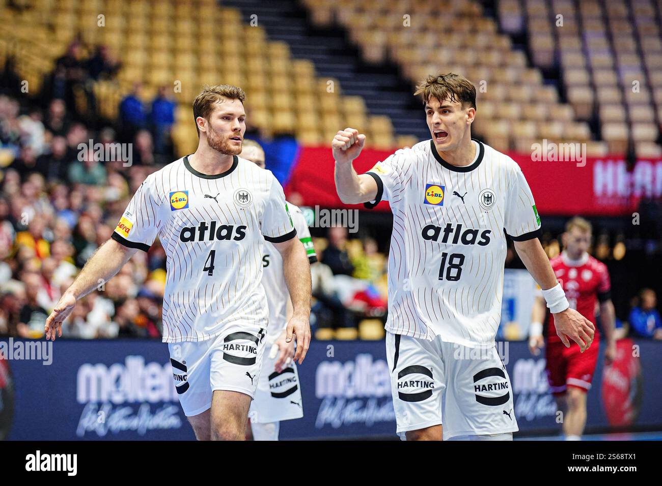 Johannes Golla (Deutschland, #04), Julian Koester (Deutschland, #18 ...