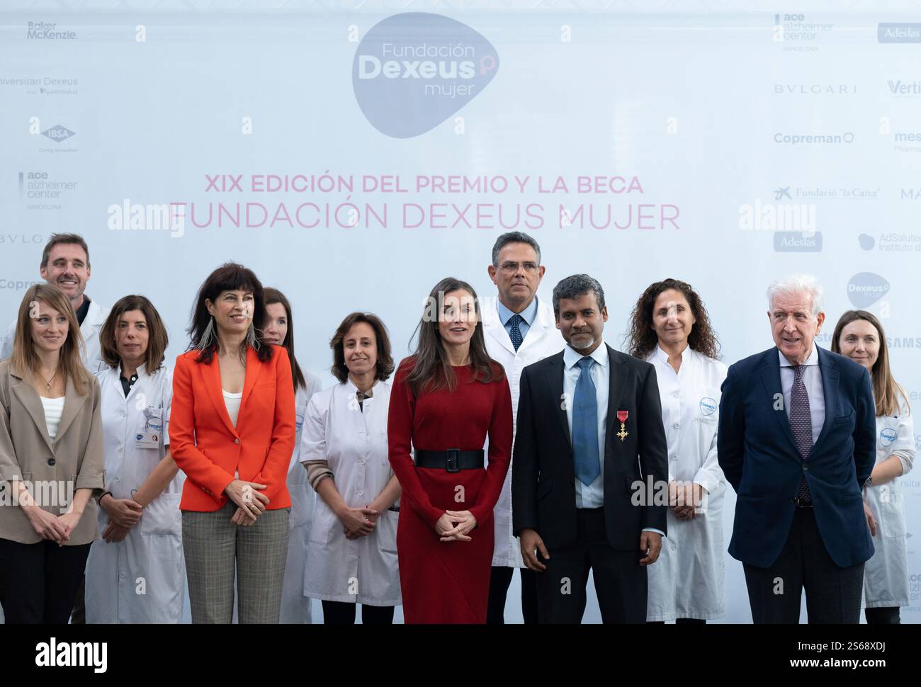 Family photo during the presentation of the XIX Dexeus Women's Awards ...