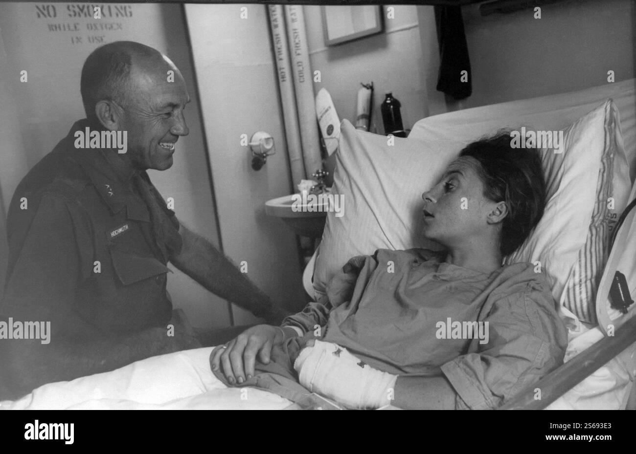 French photographer Catherine Leroy is visited by Maj. Gen. Bruno Hochmuth, commander of the 3rd ...