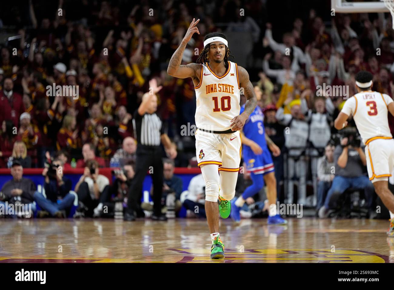 Iowa State guard Keshon Gilbert (10) celebrates after making a three ...