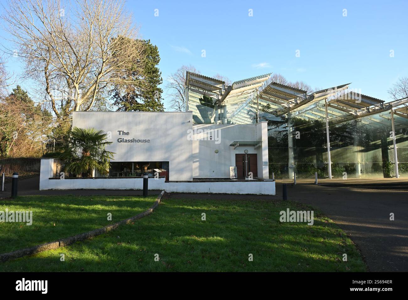 The Riverside Glasshouse in Jephson Gardens - Royal Lemington Spa Stock ...