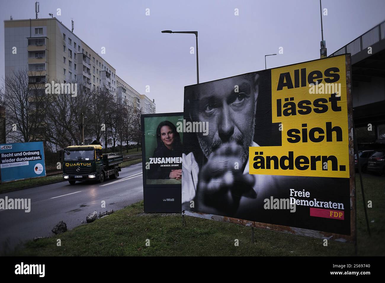 Berlin - 16/01/2025 - Berlin (Brandenburg) - Election posters for the ...