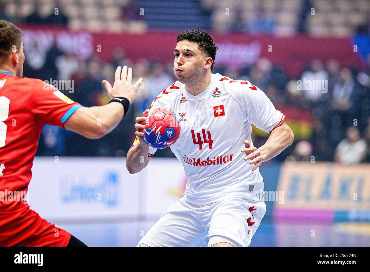 Mehdi Ben Romdhane (Schweiz, #44) DEN, Tschechien vs. Schweiz, Handball, IHF Weltmeisterschaft ...