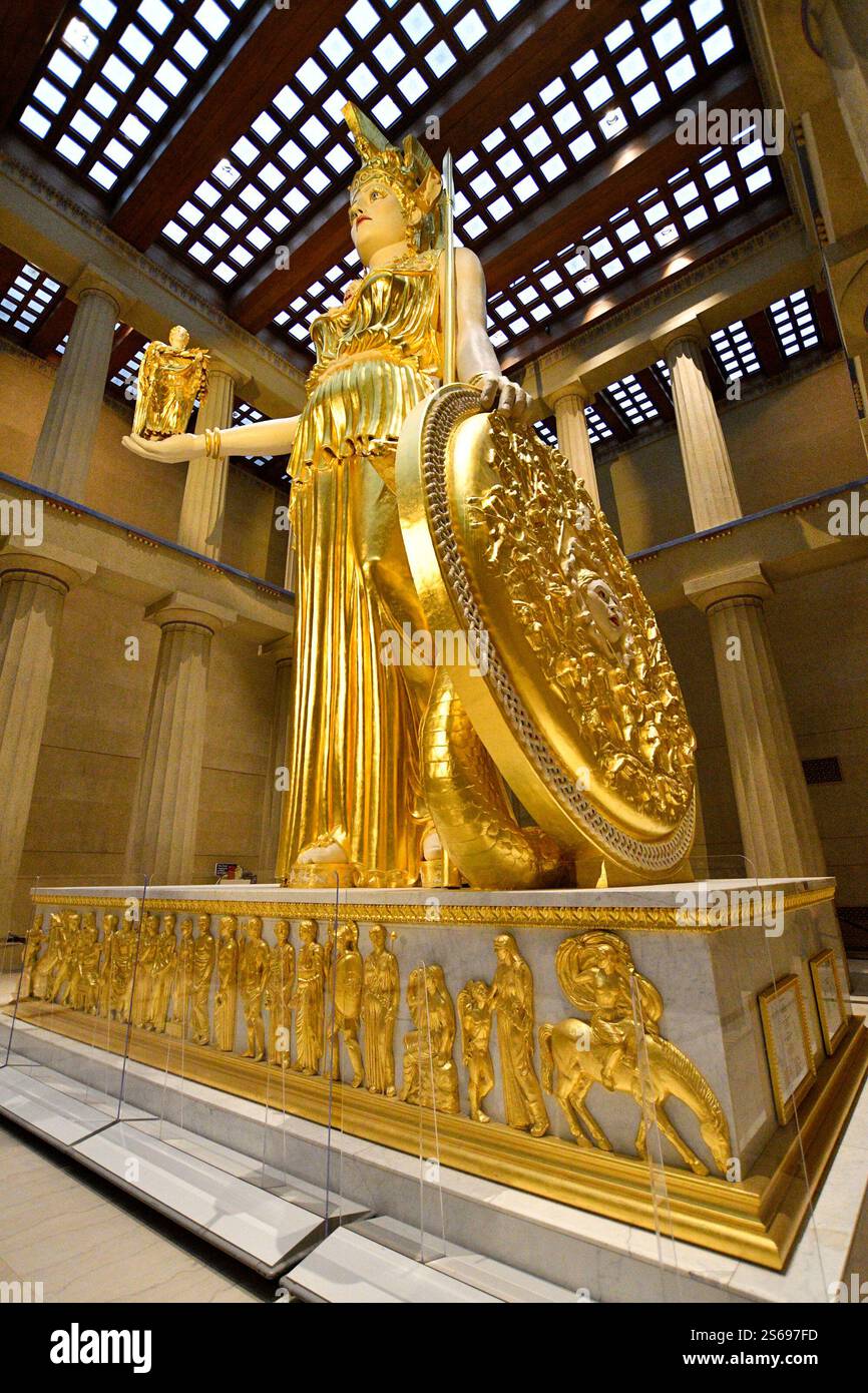 Centennial Parks Parthenon and the 42-foot-tall statue of Athena Parthenos Stock Photo - Alamy