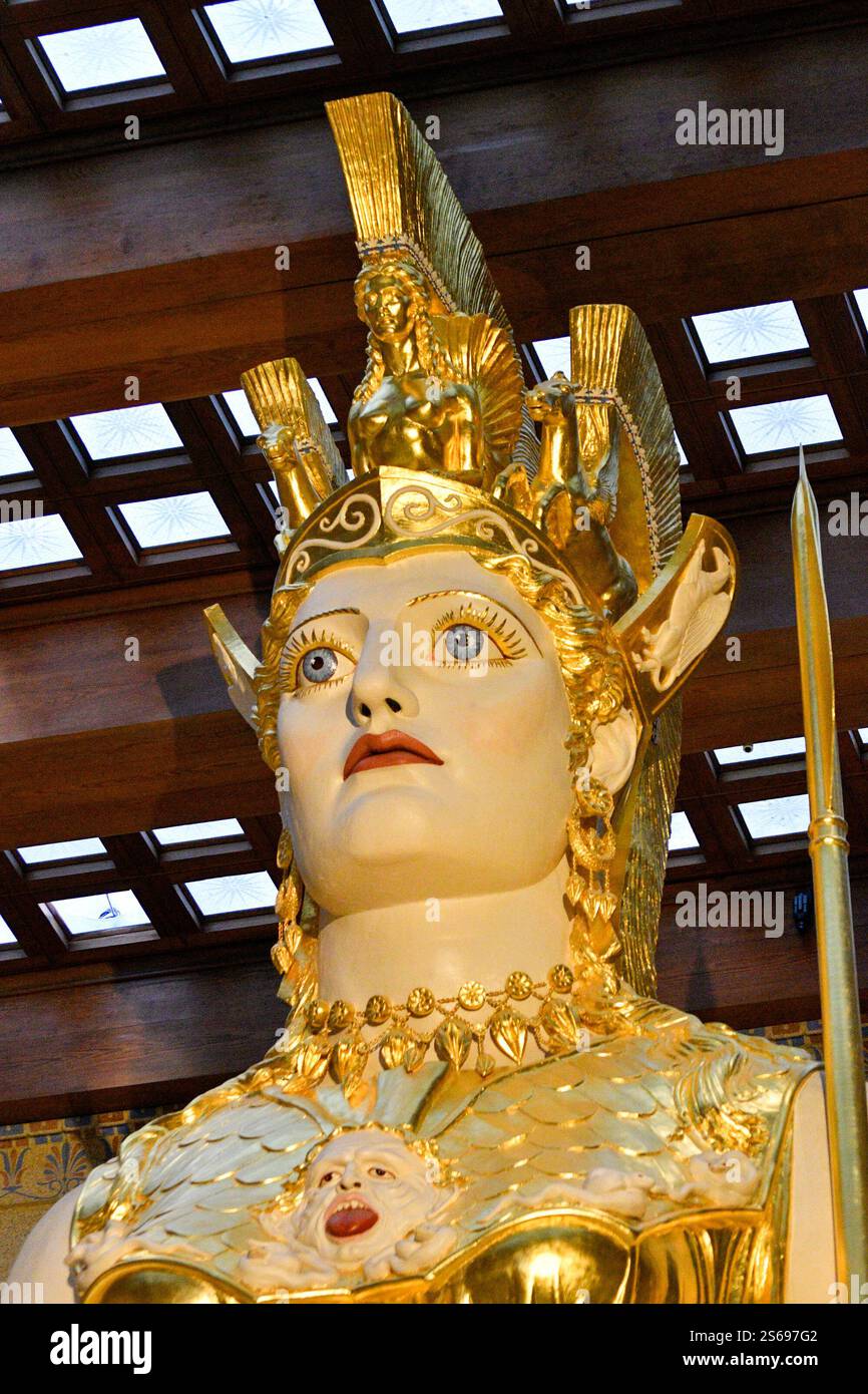 Centennial Parks Parthenon and the 42-foot-tall statue of Athena ...