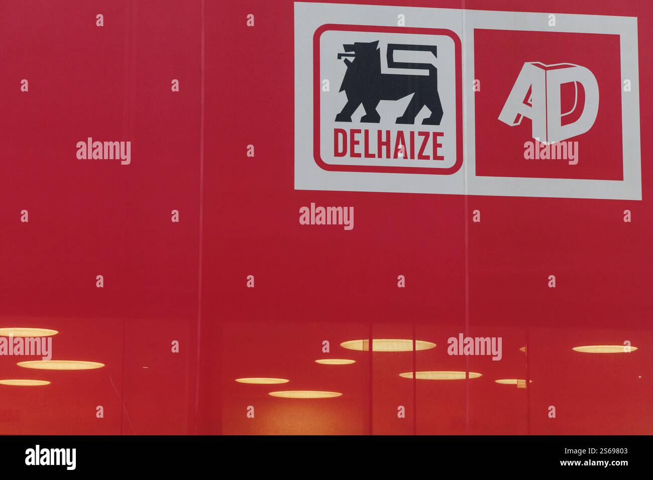 Merelbeke, Belgium. 16th Jan, 2025. The AD Delhaize logo pictured at a ...