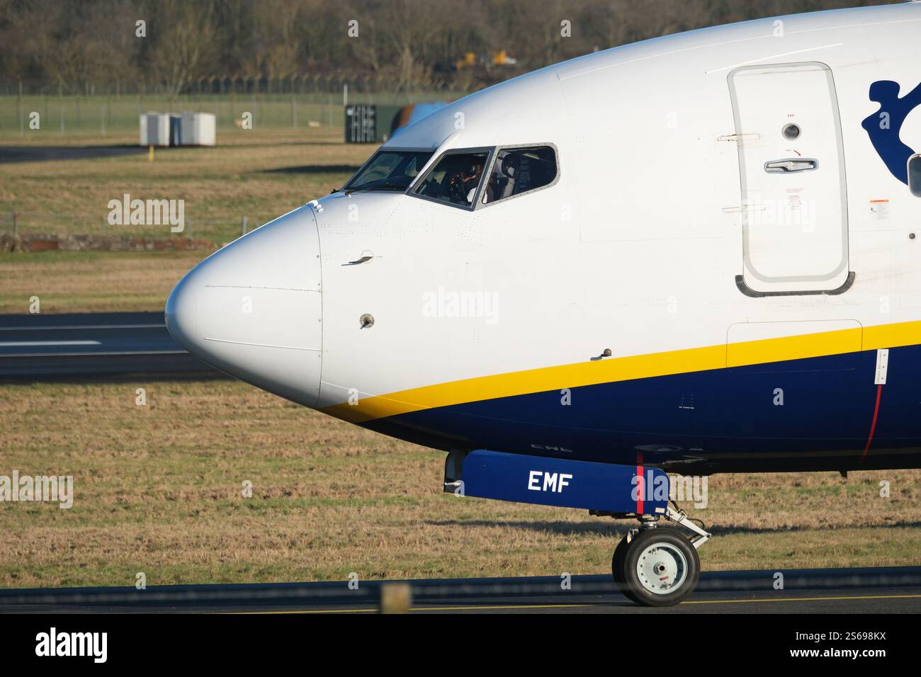 Ryanair Boeing 737-800 aircraft ( EI-EMF ) taxing at Prestwick airport ...