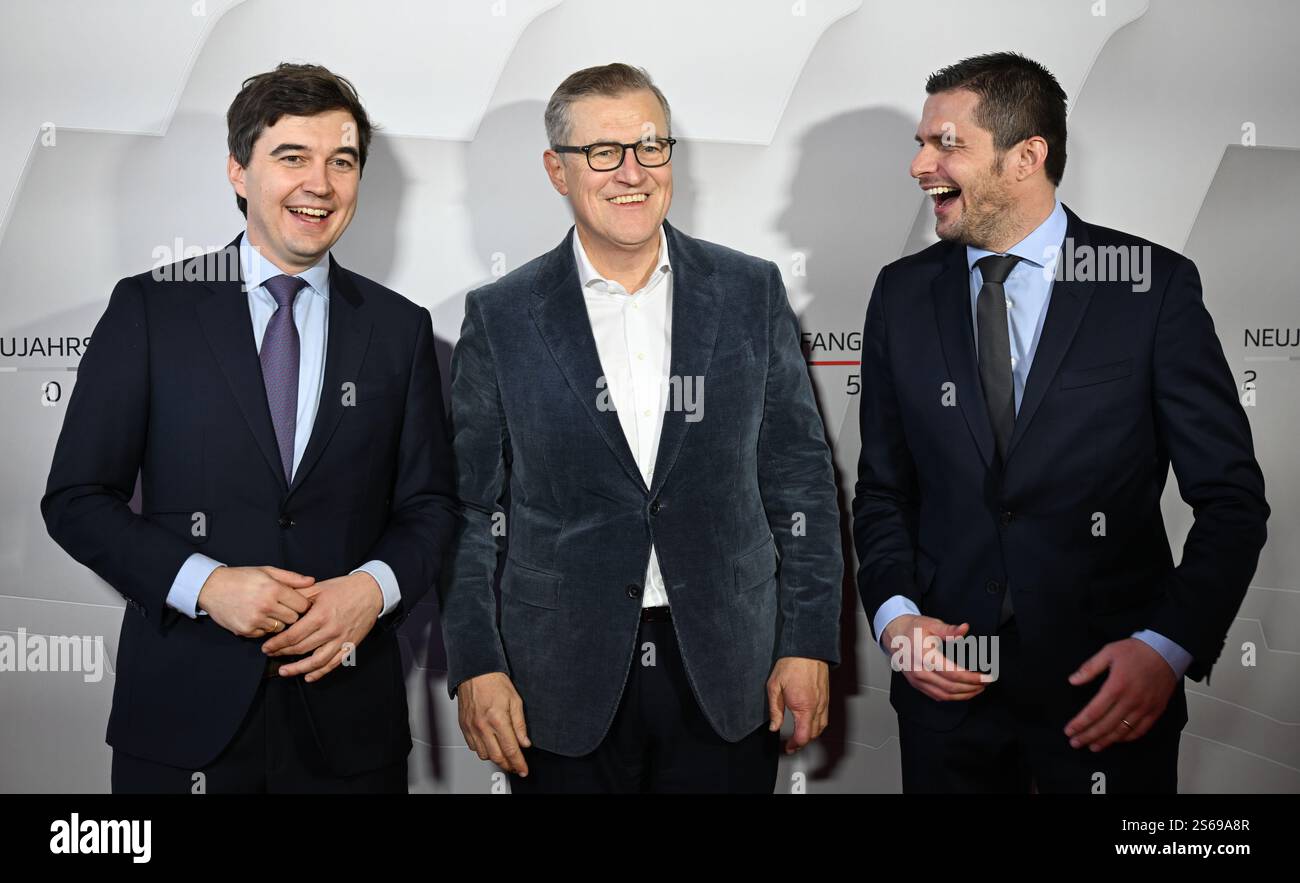 16 January 2025, Hesse, Frankfurt/Main: Jan-Christian Dreesen (M), CEO ...