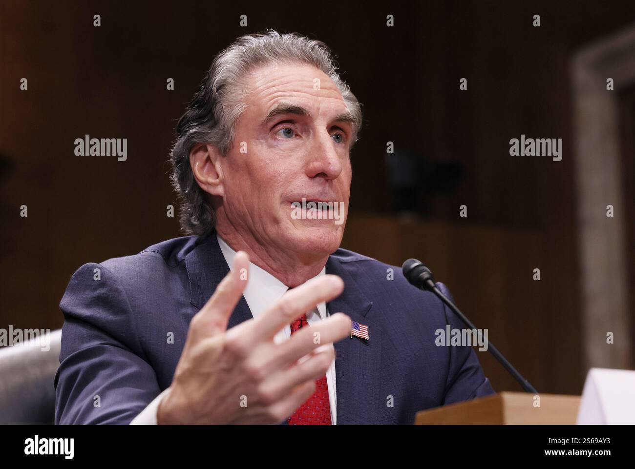 Washington, United States. 16th Jan, 2025. North Dakota Gov. Doug ...