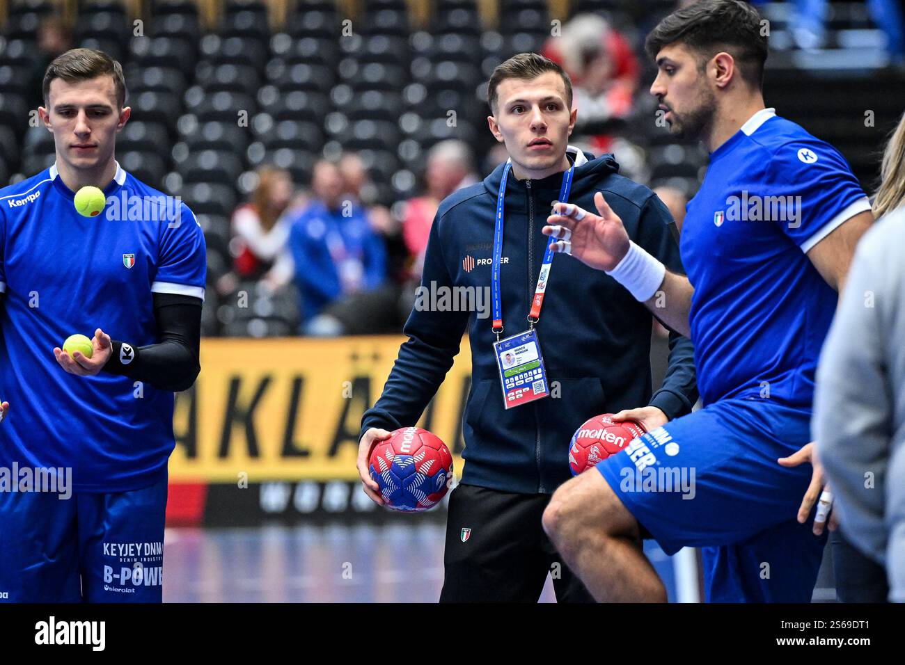 Herning, Denmark. 16th Jan, 2025. Simone Mengon of Italy Nationalteam ...
