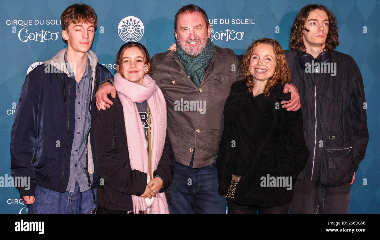 London, UK, 15th Jan 2025. Comedian Lee Mack and family arriving and ...