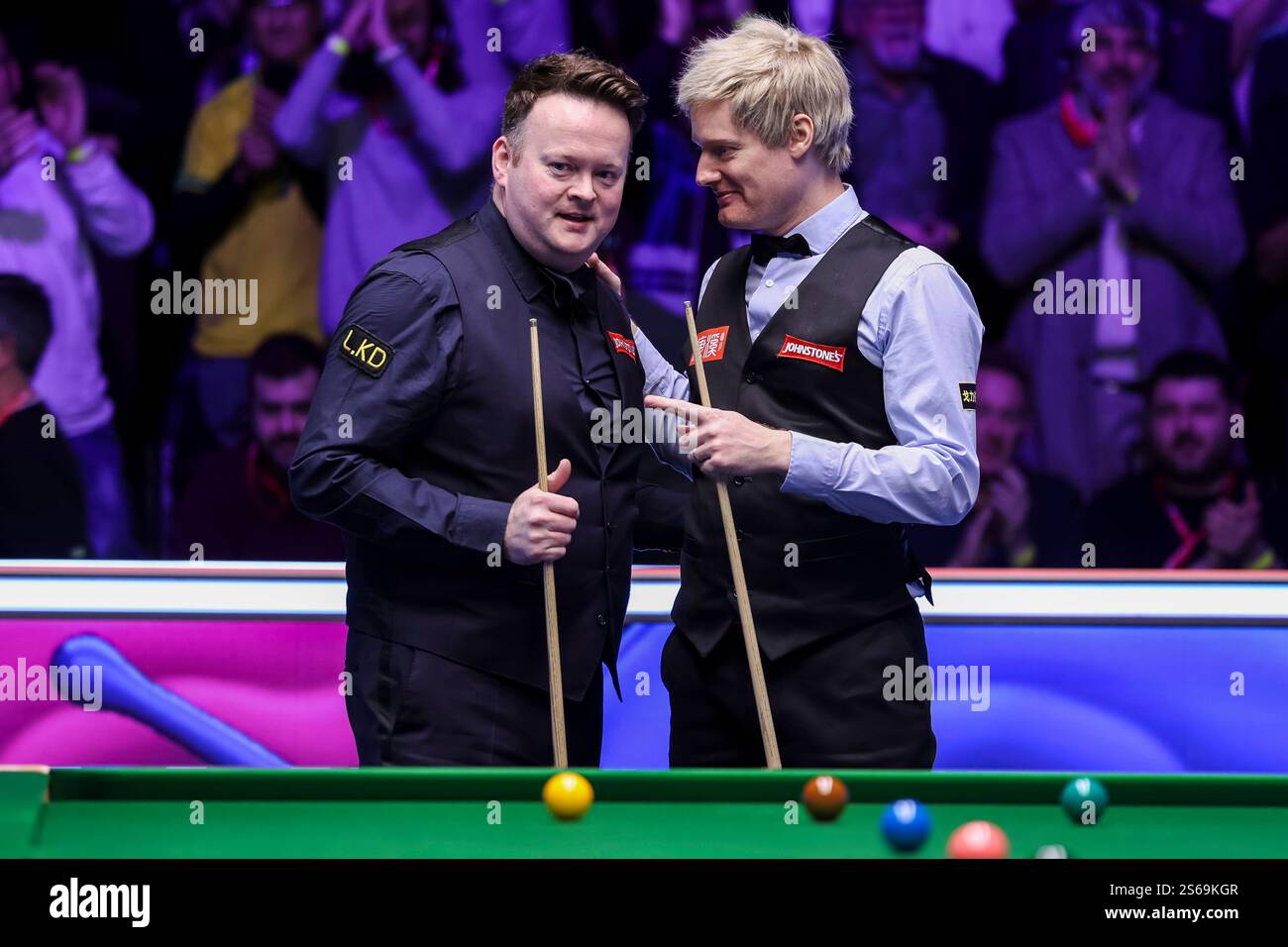 Alexandra Palace, London, UK. 16th Jan, 2025. 2025 Johnstones Paint Masters Snooker Day 5; Neil ...