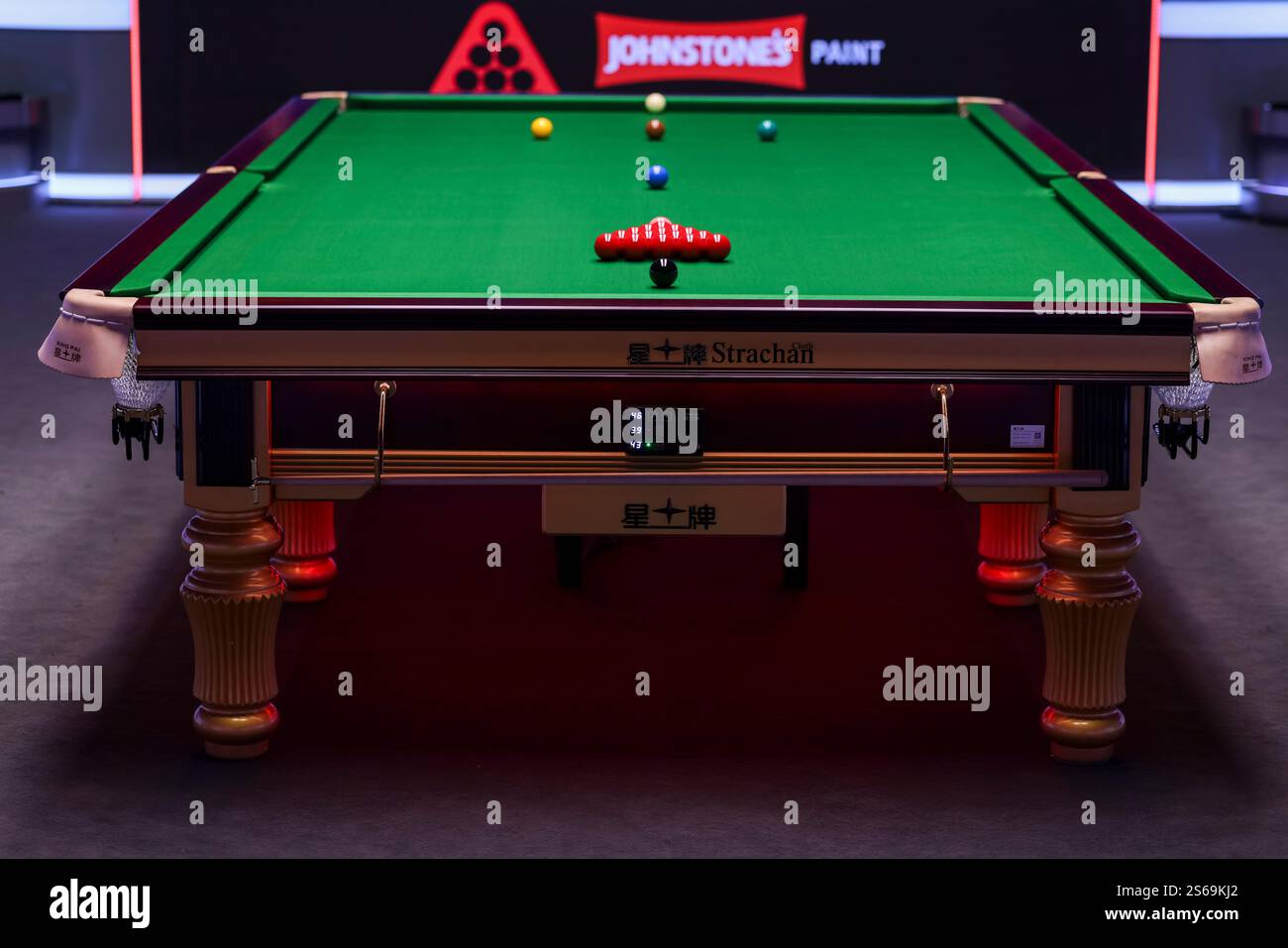 Alexandra Palace, London, UK. 16th Jan, 2025. 2025 Johnstones Paint ...