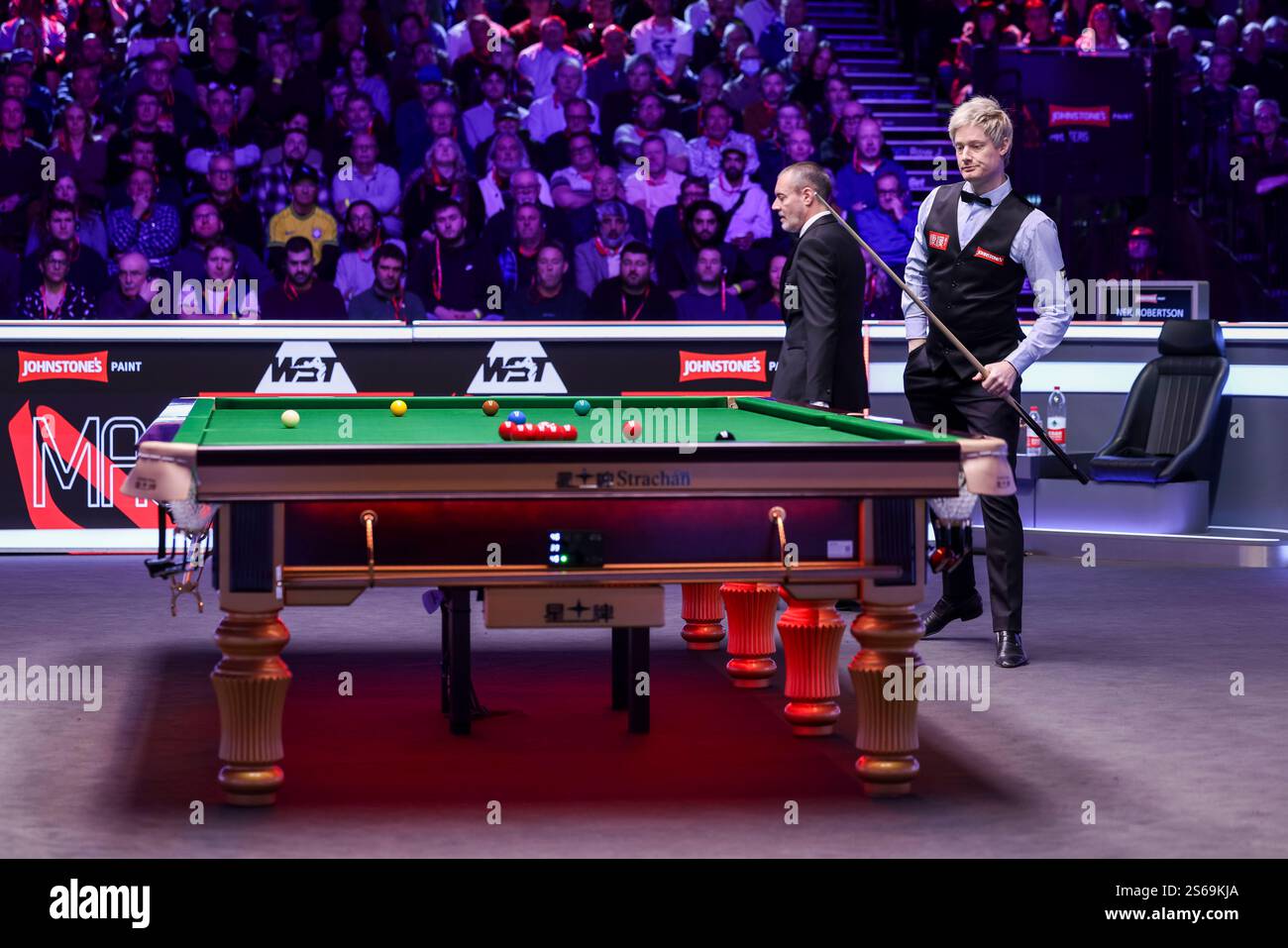 Alexandra Palace, London, UK. 16th Jan, 2025. 2025 Johnstones Paint ...