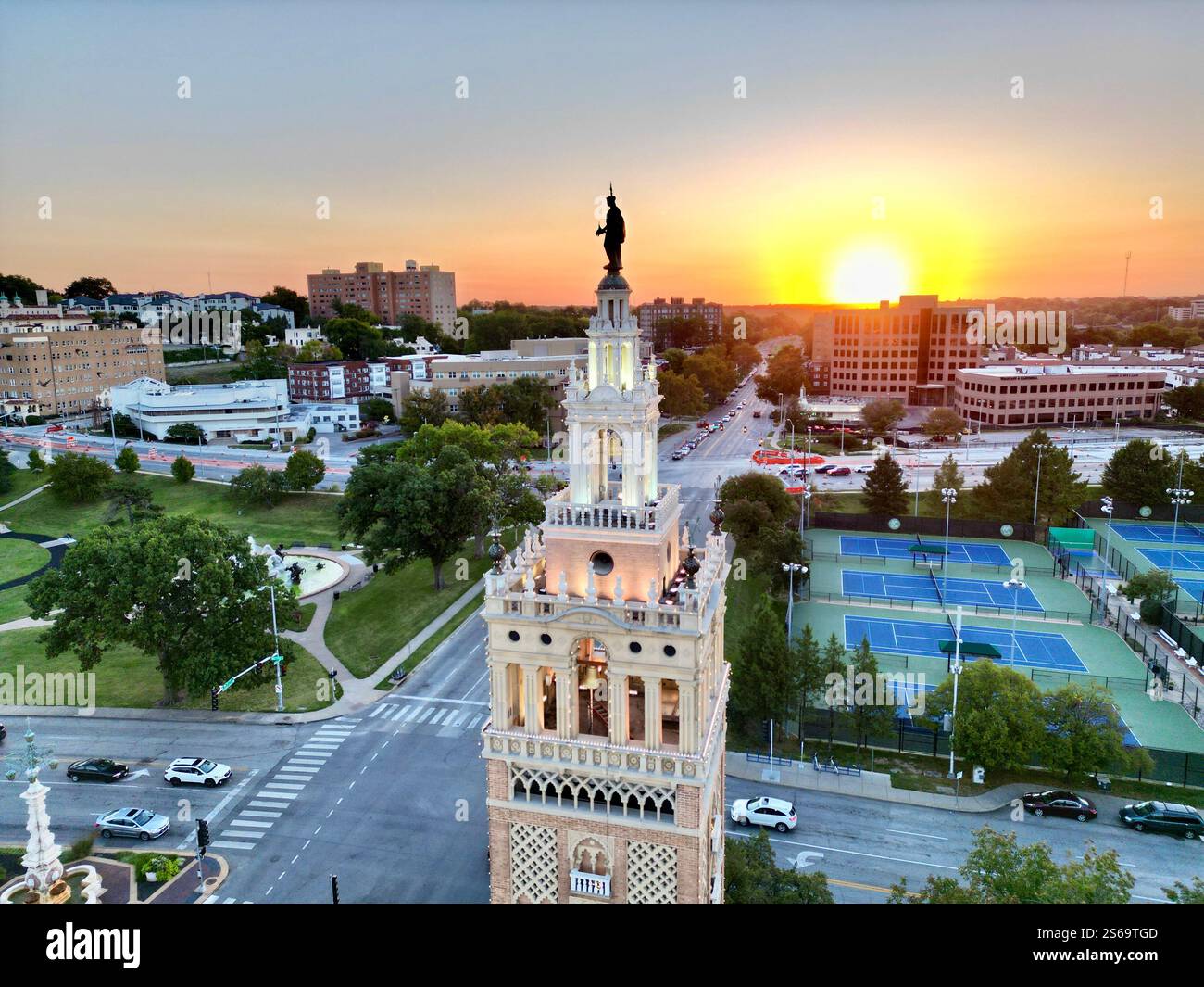 kansas city plaza at sunset Stock Photo - Alamy