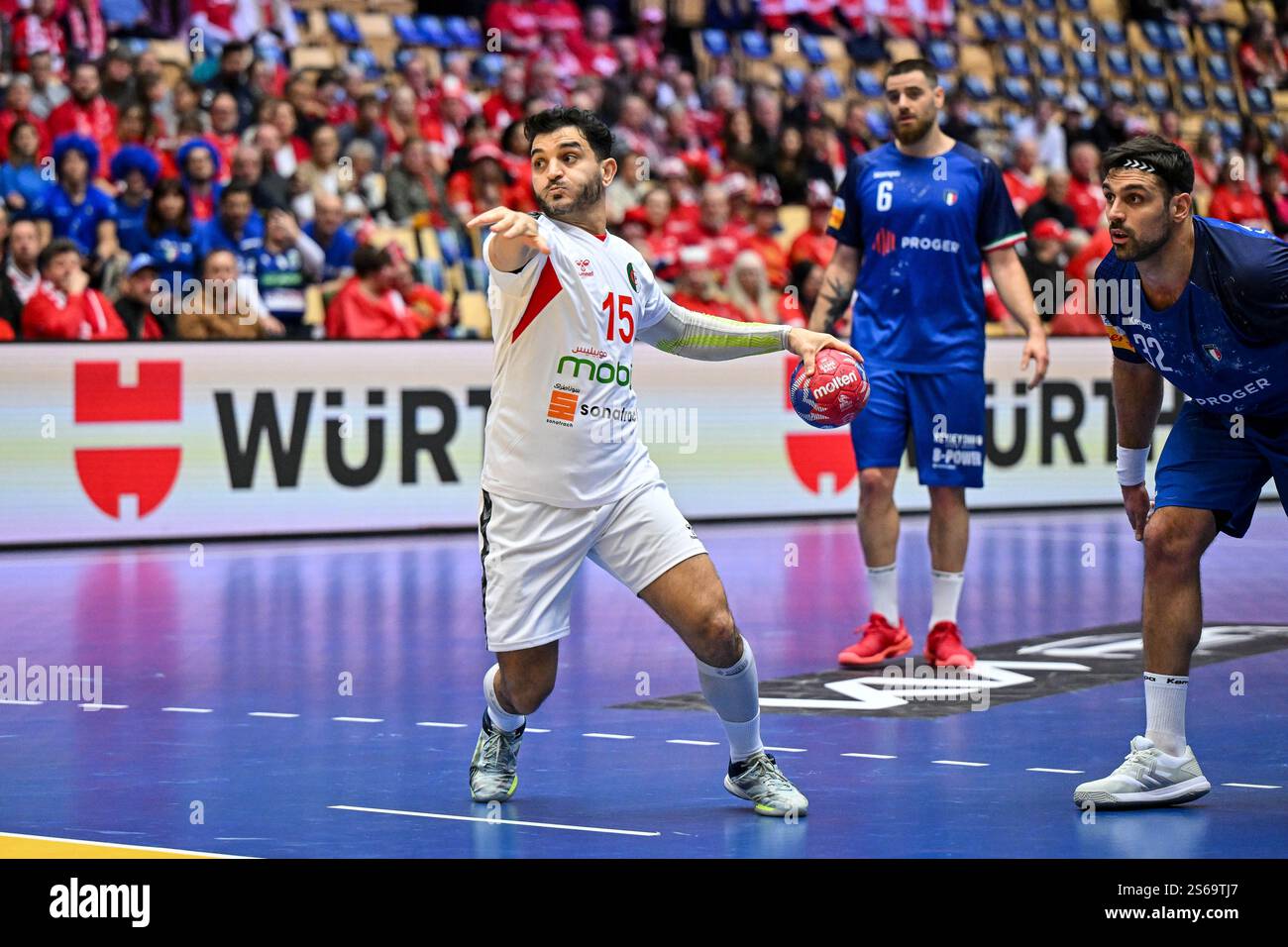 Herning, Denmark. 16th Jan, 2025. Redouane Saker of Algeria ...