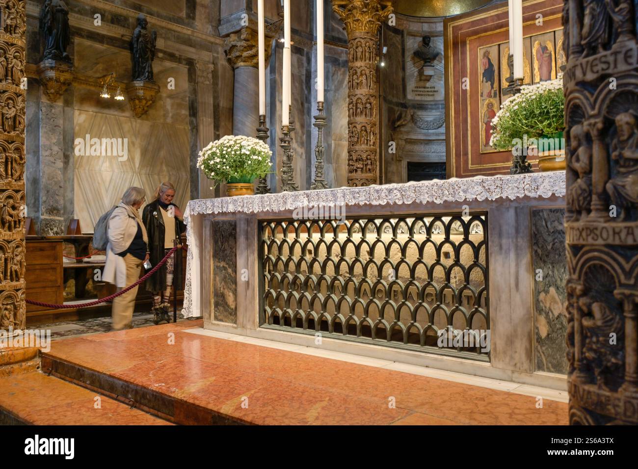 Grab des Heiligen Evangelisten Markus, Hauptaltar, Innenraum, Markusdom ...