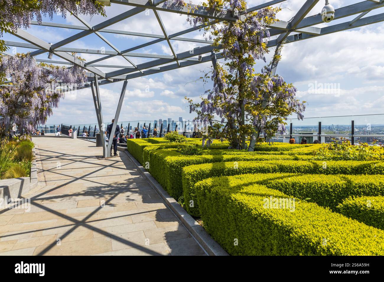 Accessible rooftop hi-res stock photography and images - Alamy